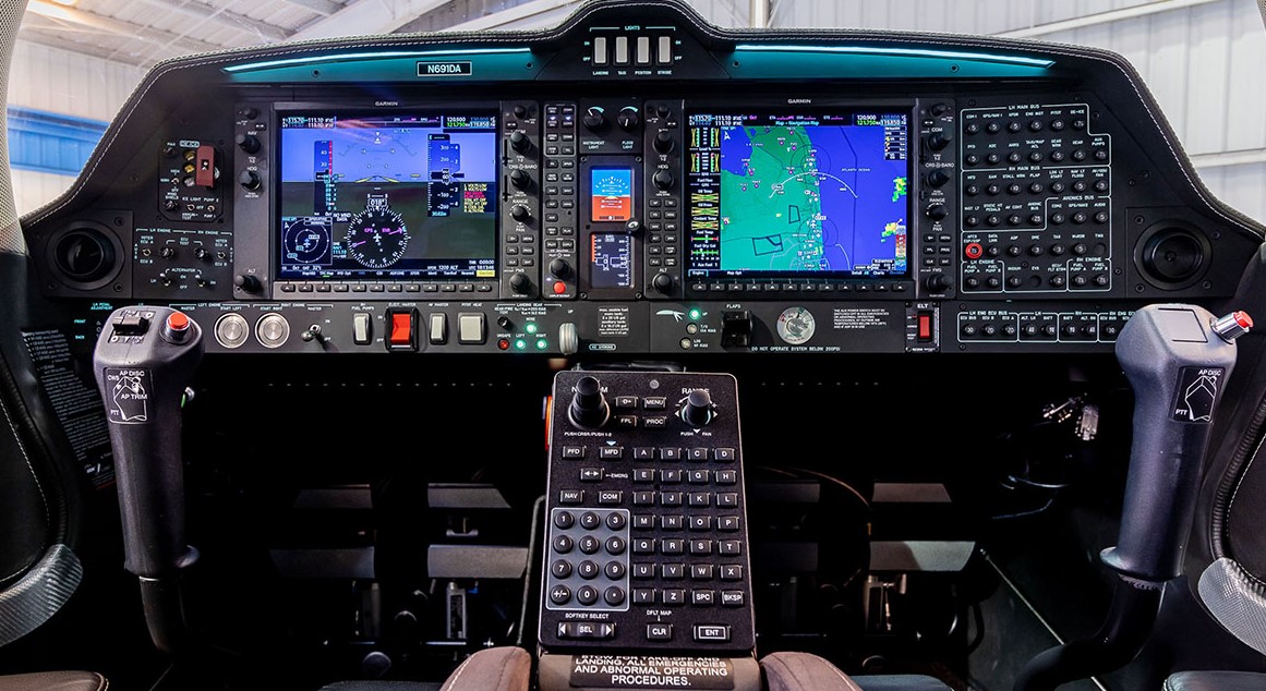 2019 Diamond DA62 for sale