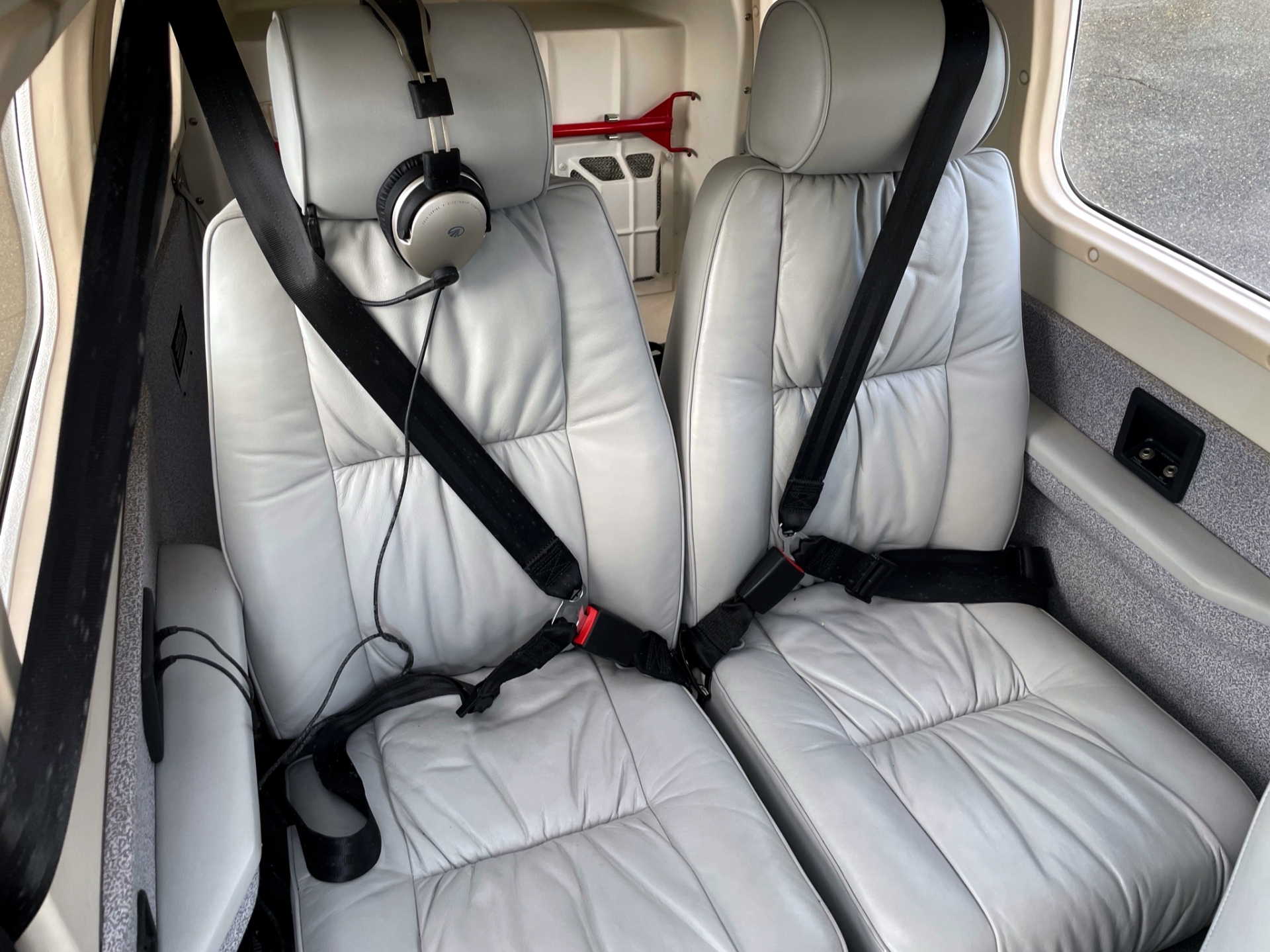 2002 Piper Archer III PA-28-181 for sale