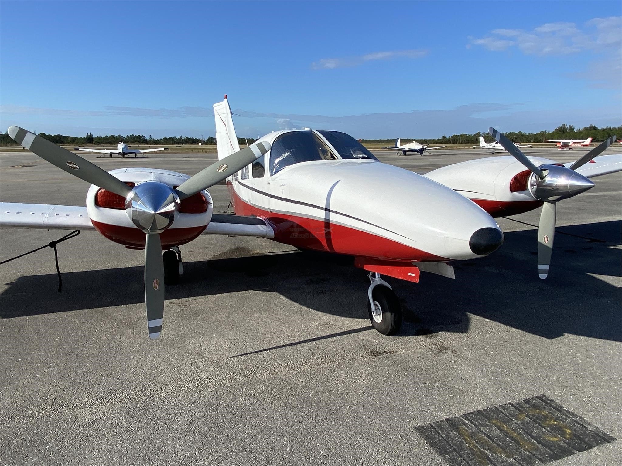 Piper Seneca Wallpaper