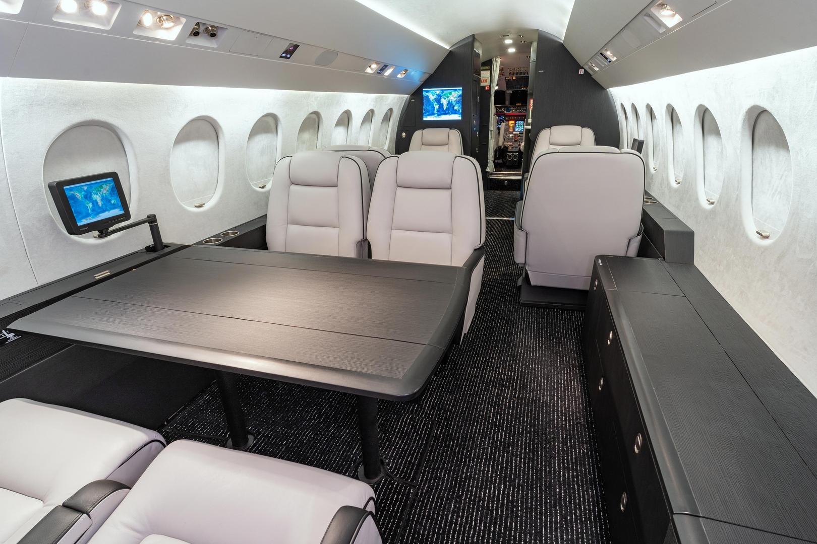 2004 Dassault Falcon 900C for sale