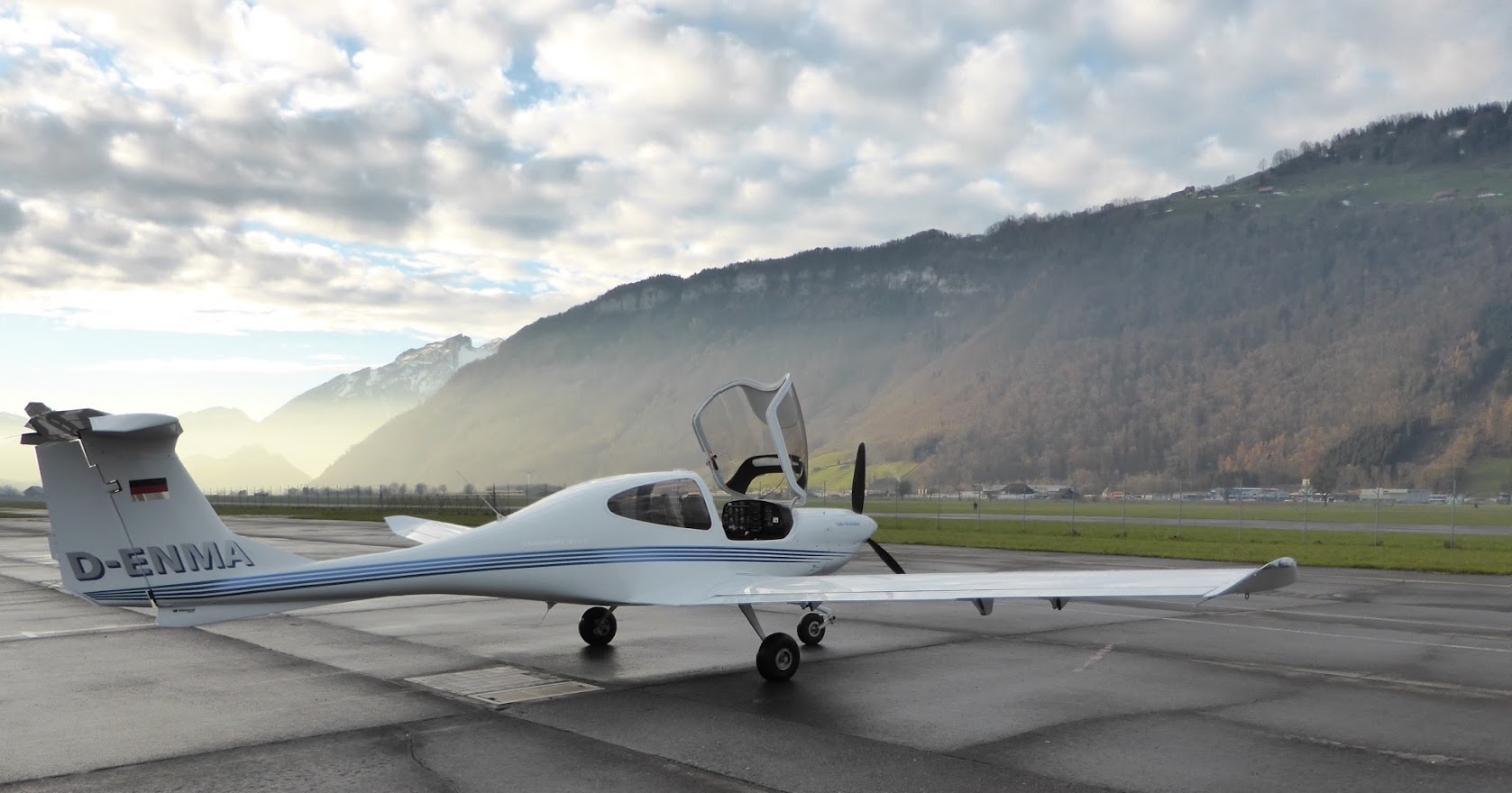 2003 Diamond DA40 for sale