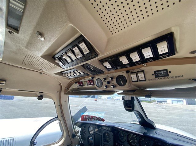 1982 Piper PA31-350 Navajo Chieftain for sale