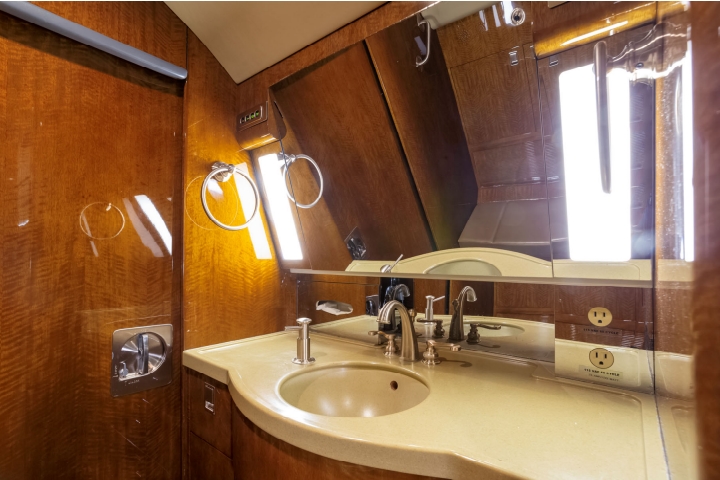 1998 Gulfstream G-V for sale