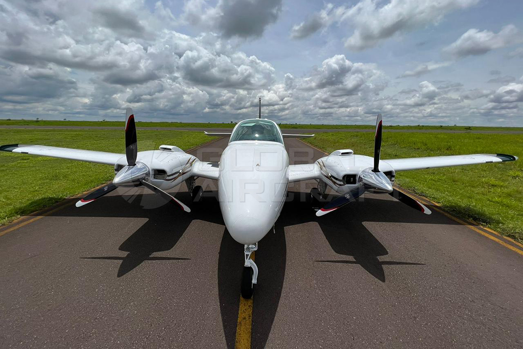 1993 Beechcraft Baron 58 for sale