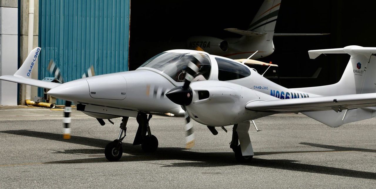 2007 Diamond DA-42 for sale