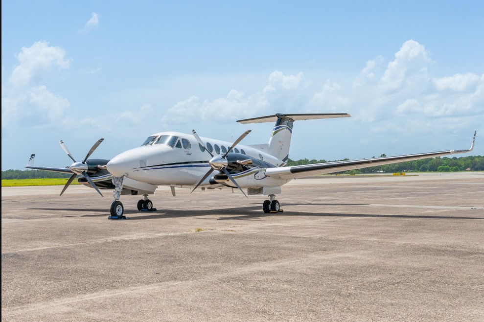 2000 Beechcraft King Air 350 for sale