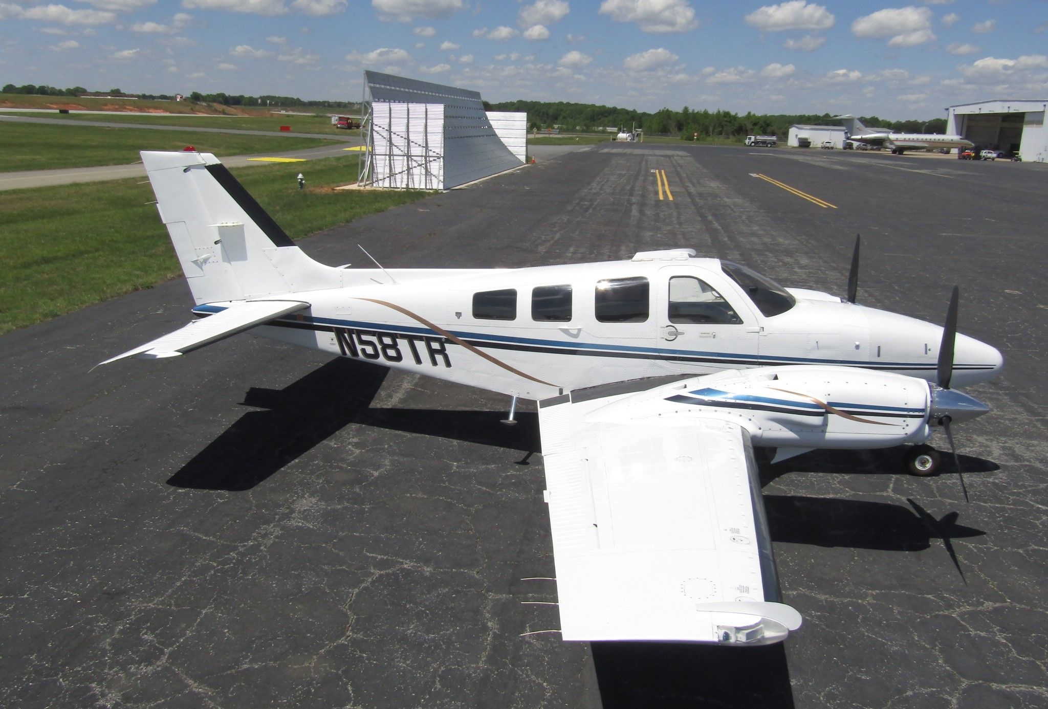 1985 Beechcraft Baron 58P for sale
