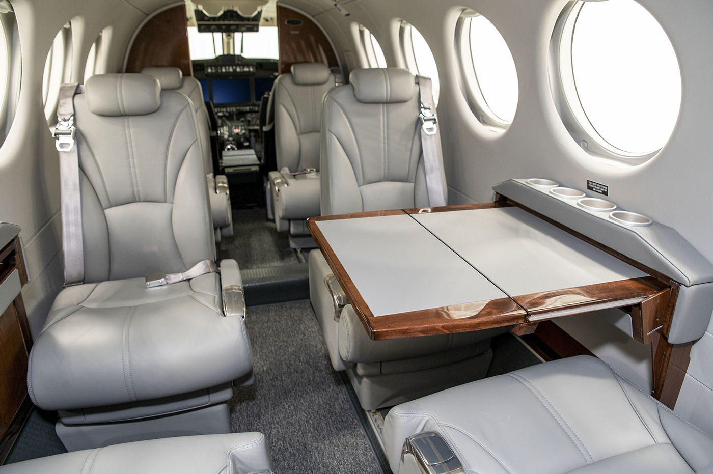 2022 Beechcraft King Air 260 for sale