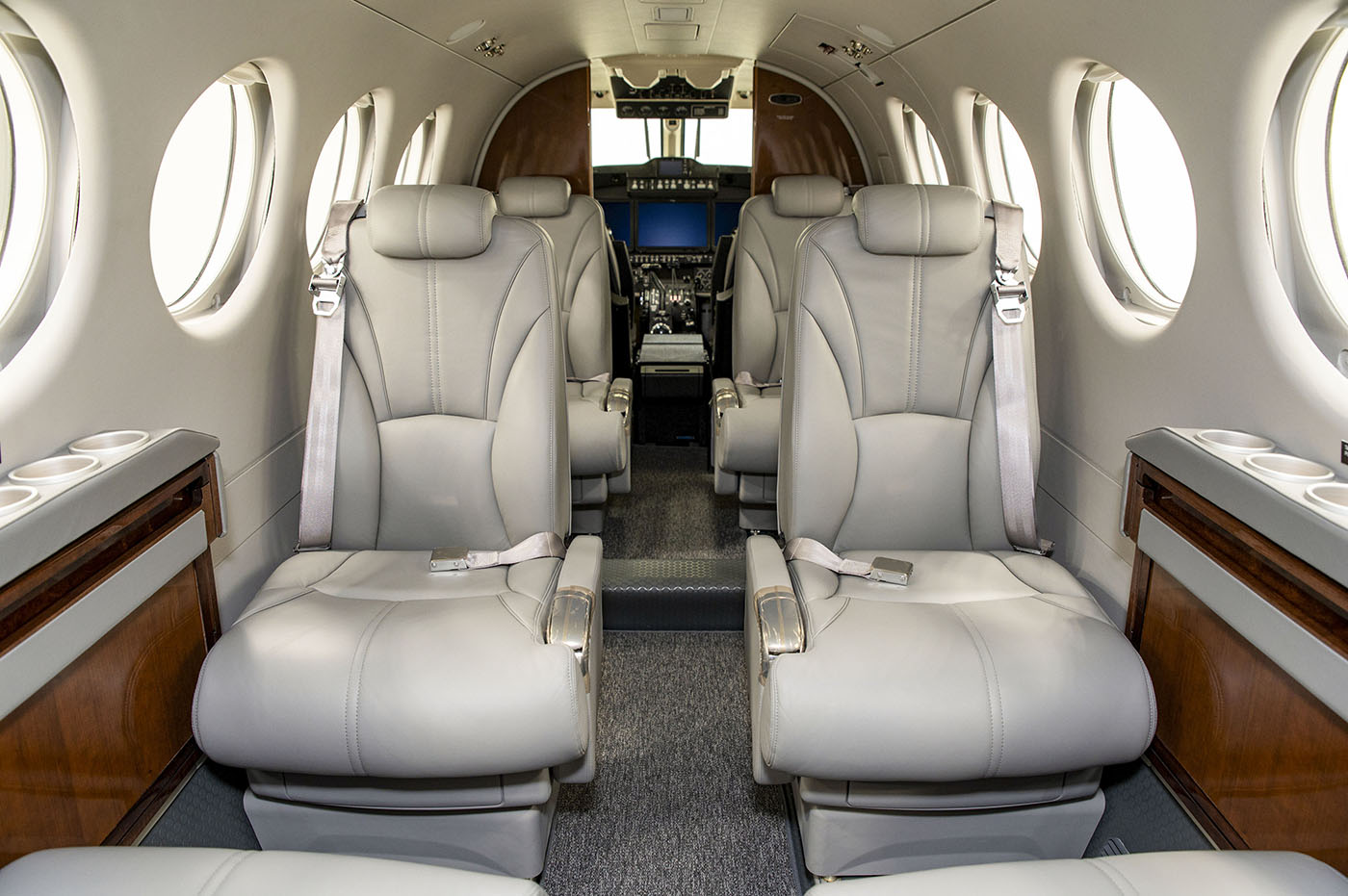 2022 Beechcraft King Air 260 for sale