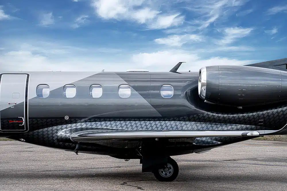 2018 Embraer Phenom 300E for sale