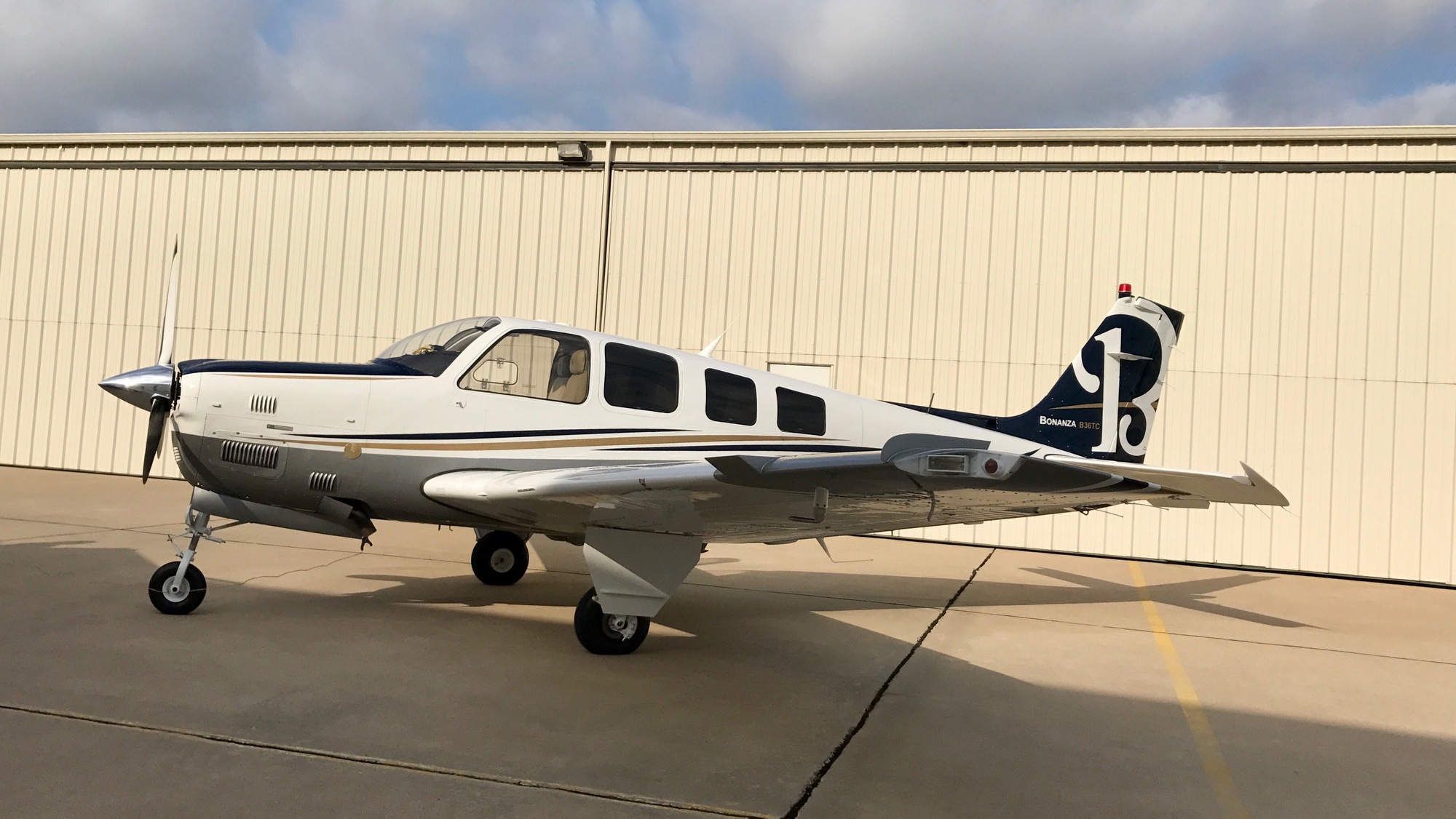2000 Beechcraft Bonanza B36TC for sale