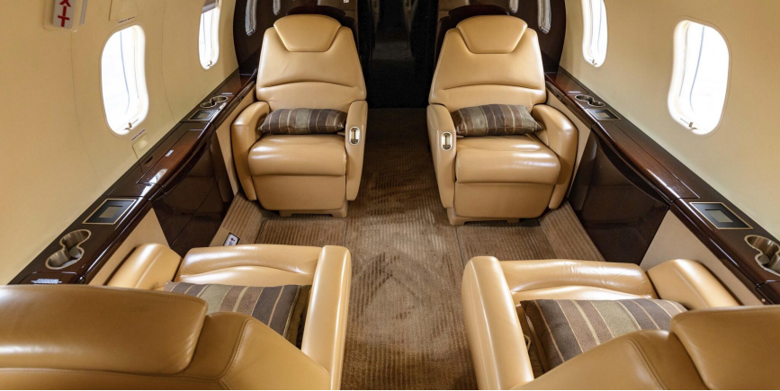 2009 Bombardier Challenger 300 for sale